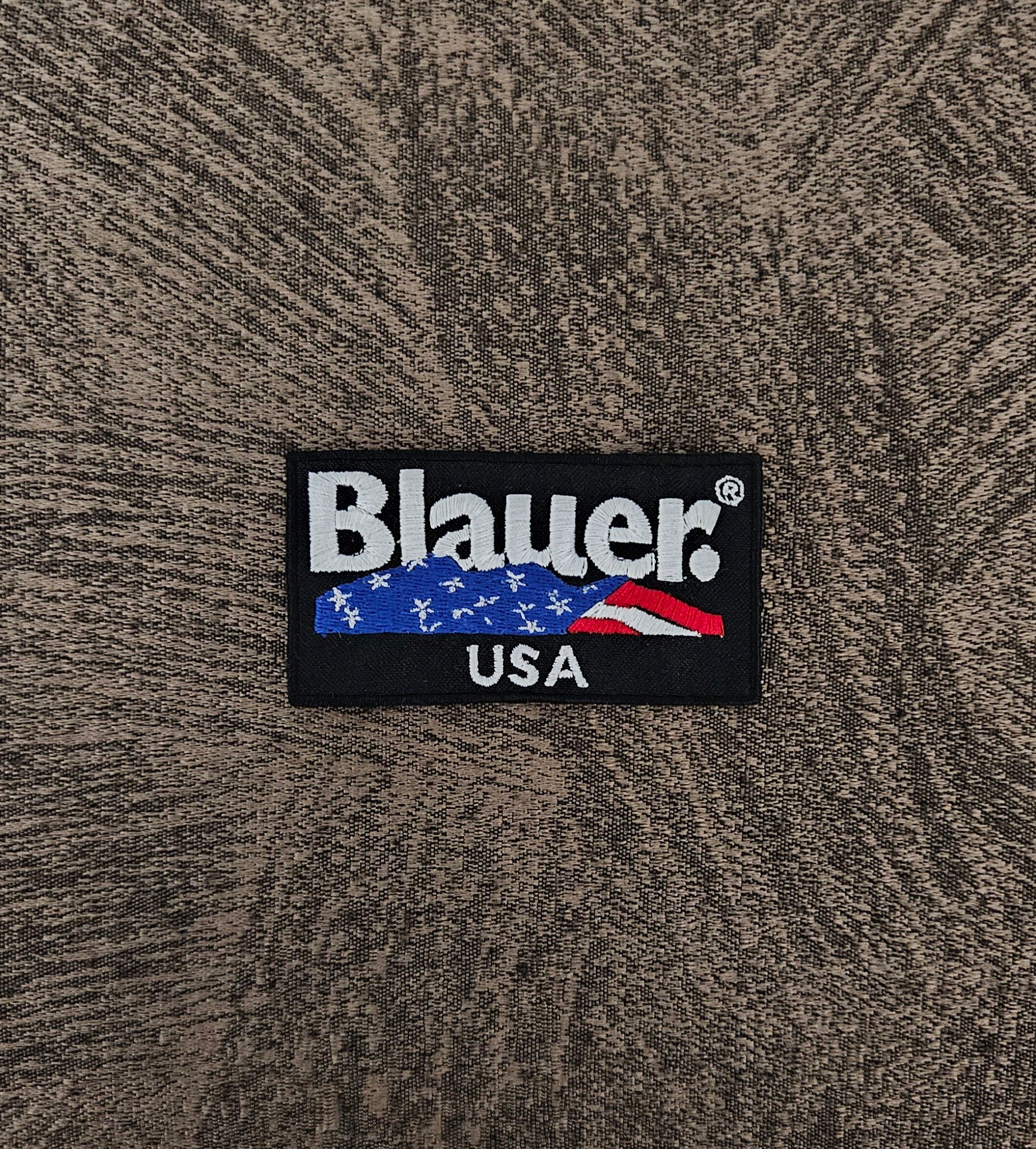 Blauer Patch Toppa Replica Etichetta Ricamata Termoadesiva e da Cucire