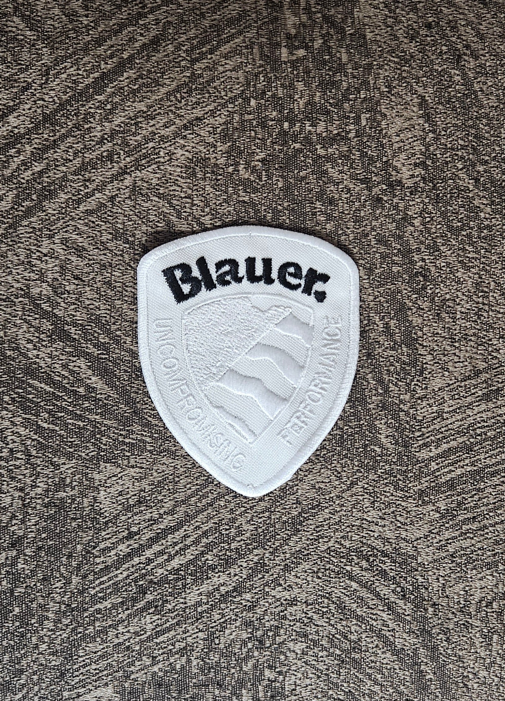 Patch Toppa Replica Blauer Bianco/Nero 8X6.5cm Ricamata Termoadesiva o